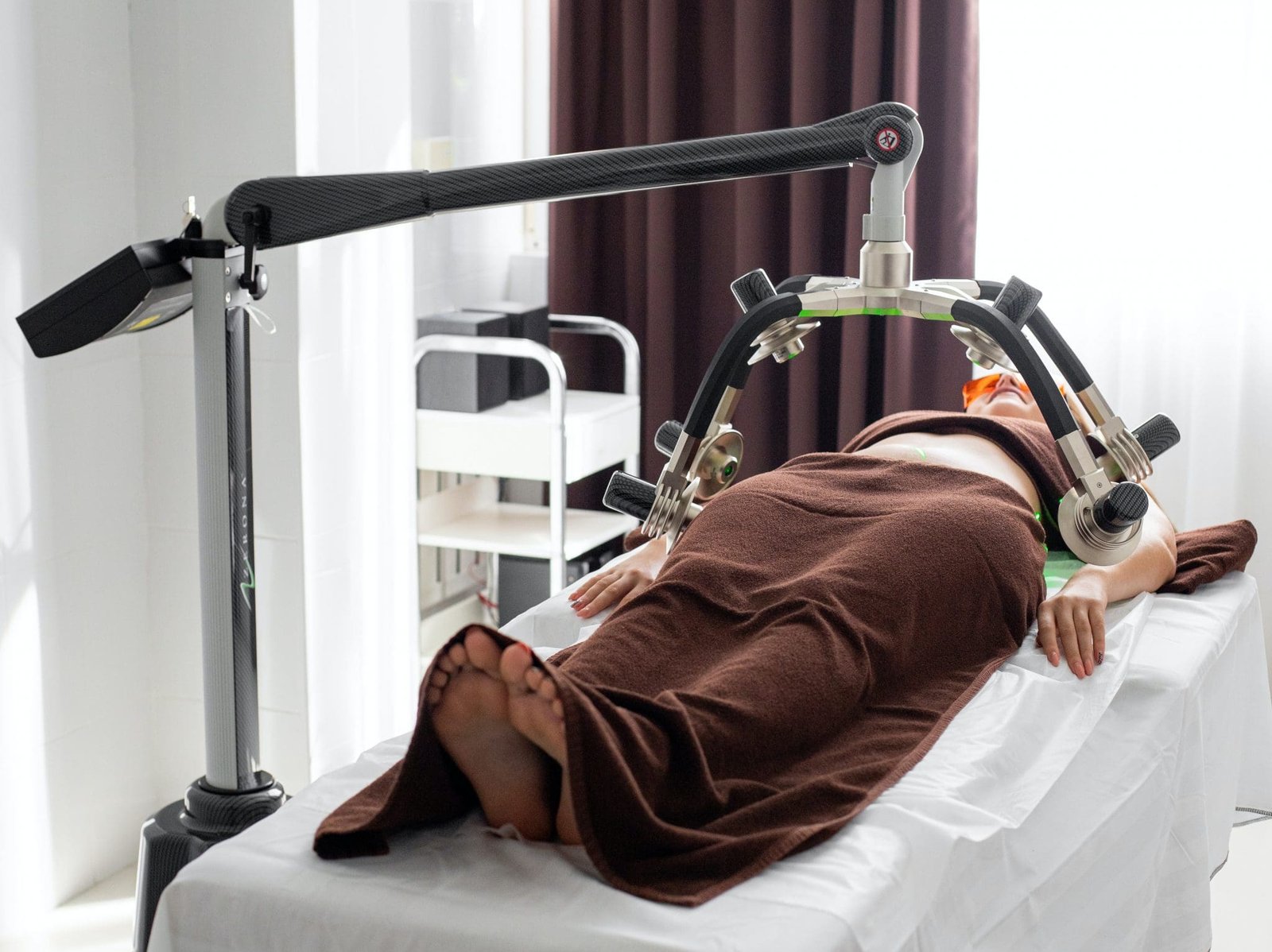 What Are The Risks Of Laser Fat Removal? | Elite Chicago Spa